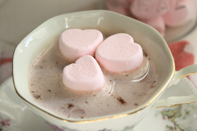 Sunny Simple Life: Valentine Hot Cocoa